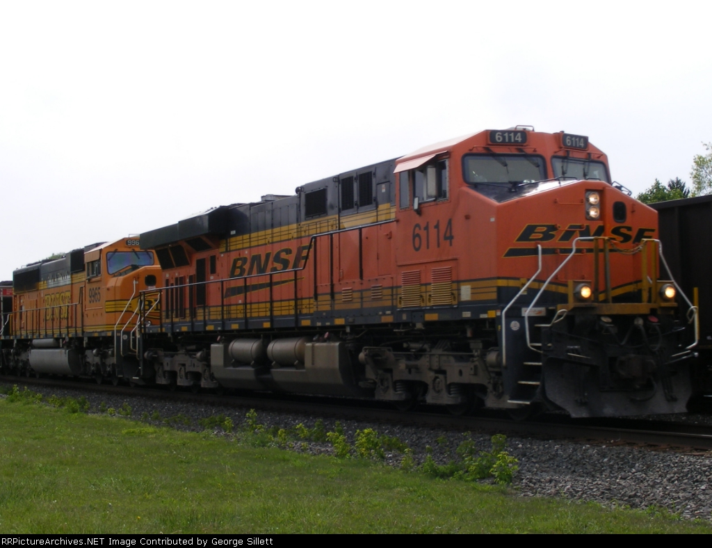 BNSF 6114
